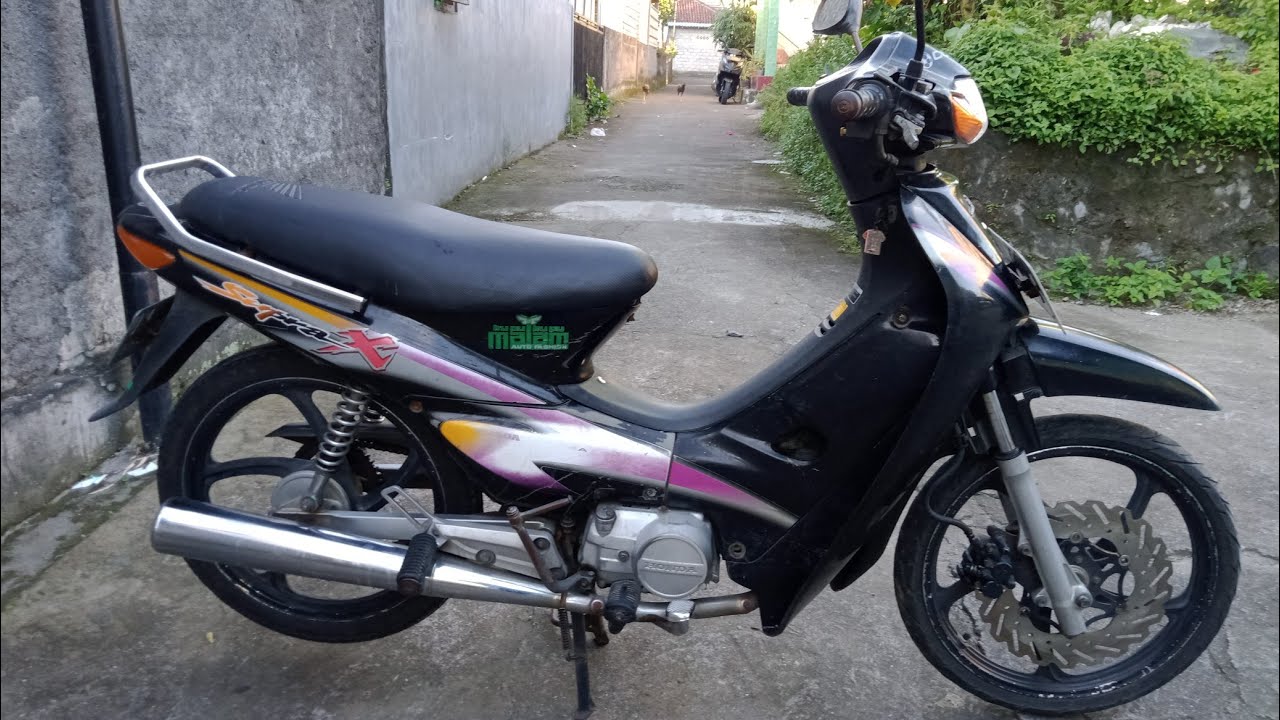 Review motor bekas honda supra x 110cc tahun 2001 - YouTube