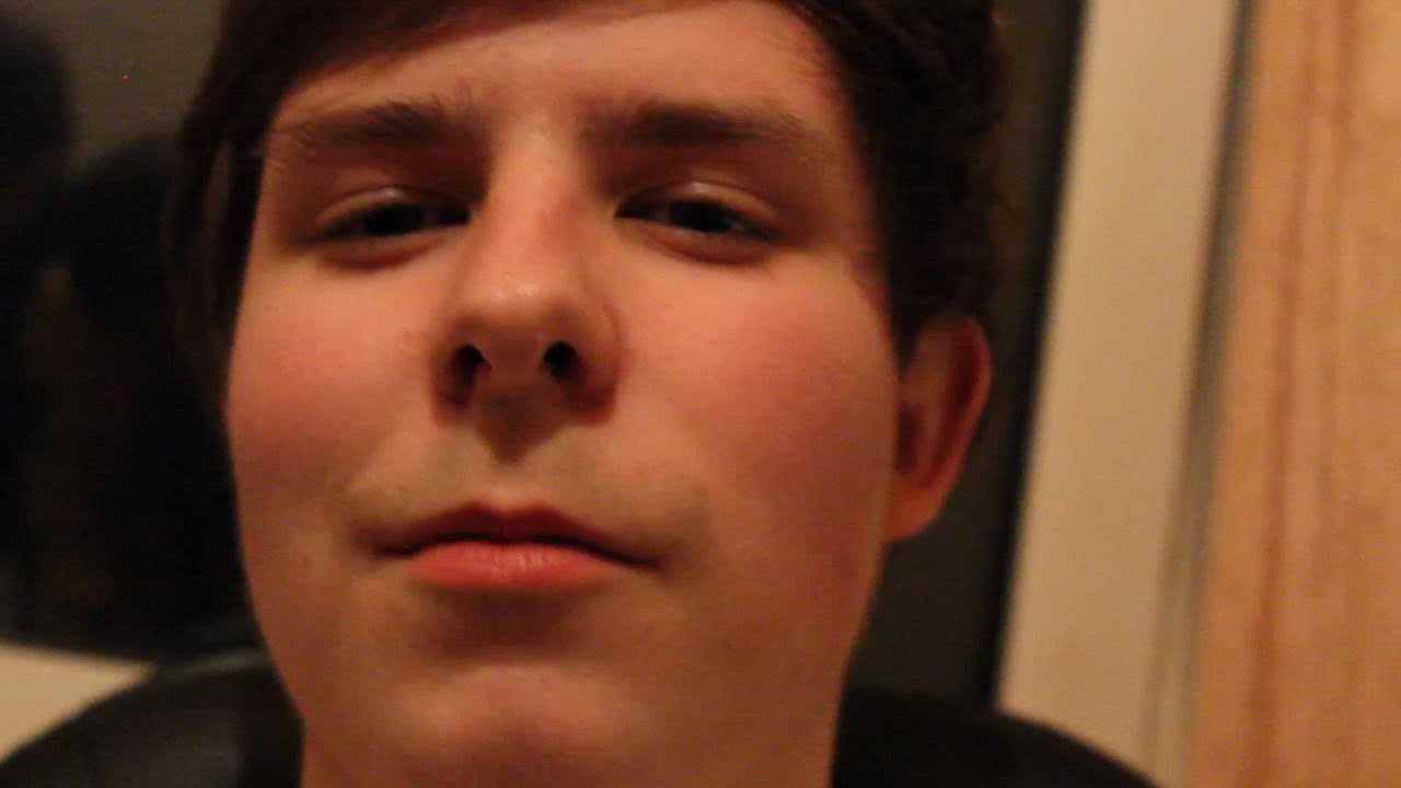 Max Rolls - Krasse Dudes (Official Visual) - YouTube