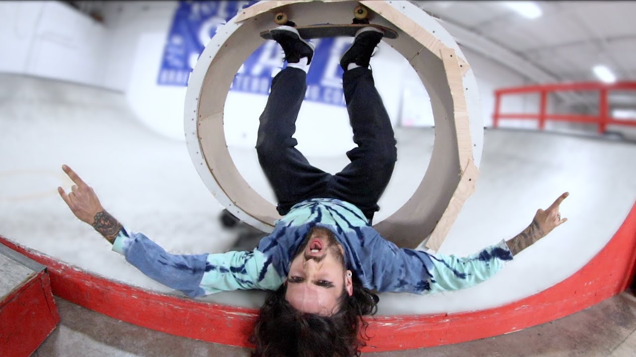 SKATEBOARD LOOP BEST TRICK CONTEST - YouTube