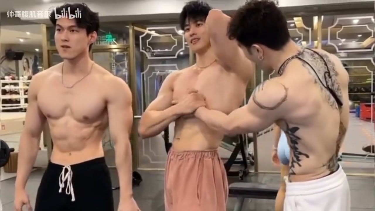 Handsome men touching each other｜잘생긴 남자끼리 서로 쓰다듬기｜帥哥互相摸｜Cowok ganteng menyentuh satu sama lain ...