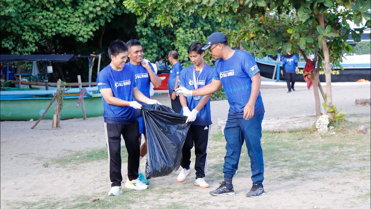 Fun Run and Beach Clean Up - YouTube