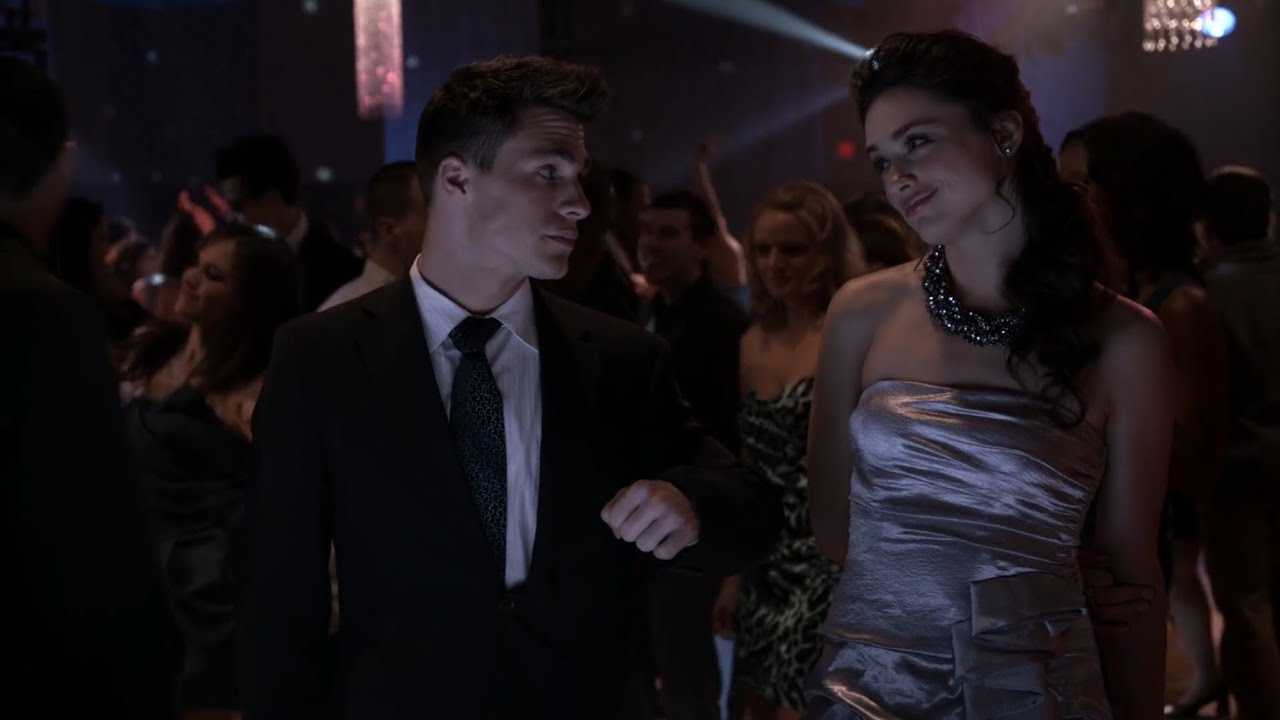 Jackson-Allison y Stiles-Lydia Llegan al Baile Escolar | TEEN WOLF 1x11 ...