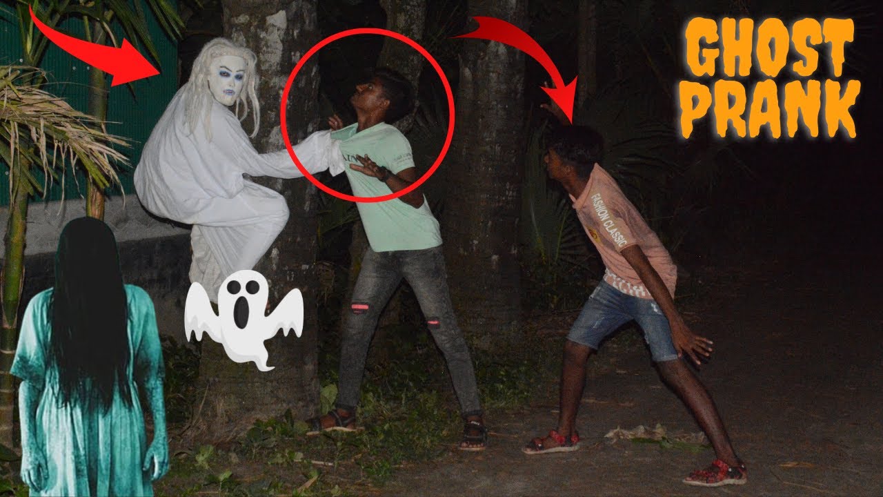 Pocong Prank lucu || Funny p-rank video || Prank Pocong Massa | Monster ...