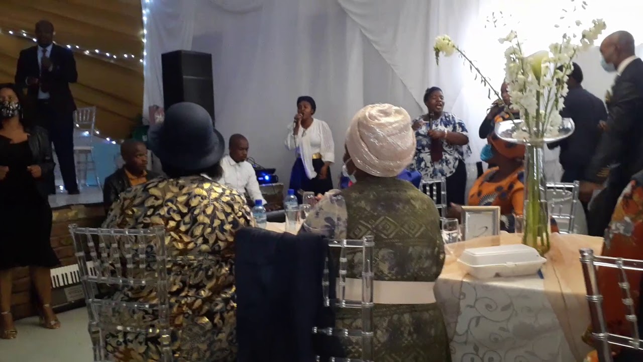 Song: yavula, yavula, mayibonge iNkosi - YouTube