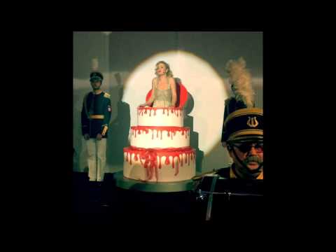 Mona Margo sings Happy Birthday (Marilyn Monroe Style)