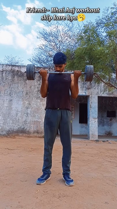 Workout skip karne ki keh rha tha to gift to bnta hai 😂 #shorts # ...