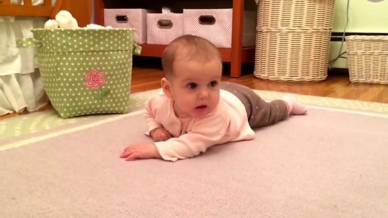 Baby army crawling - YouTube