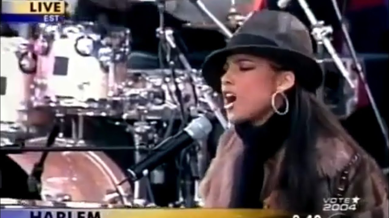 Alicia Keys Live | Good Morning America 2003 (Full Performance) - YouTube
