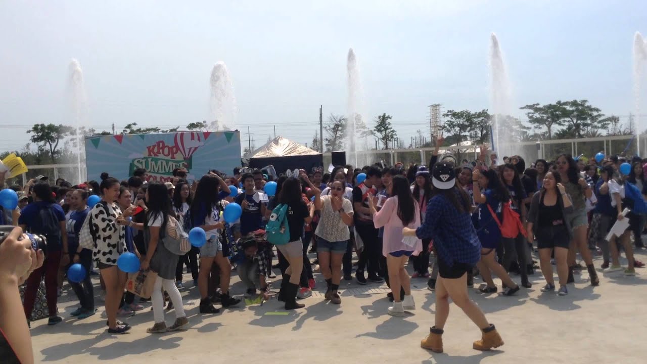 150412 - 촉이 와 (Can You Feel It) Philippine ELF Flash Mob - YouTube