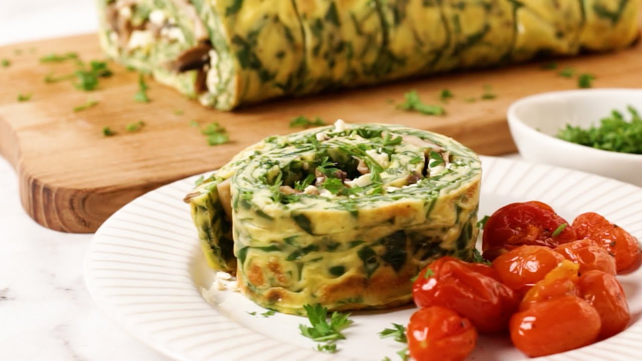 Spinach & Feta Omelette roll-up - YouTube
