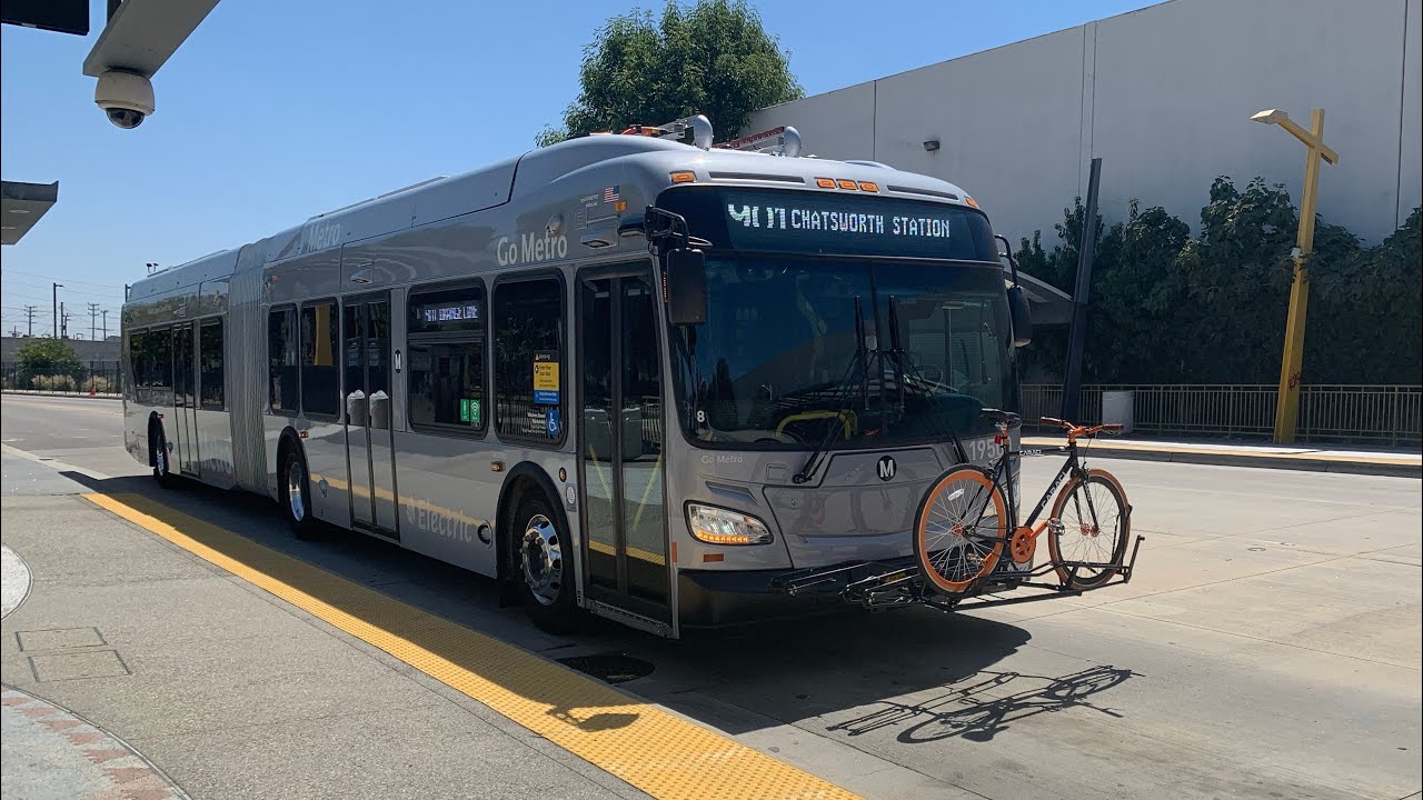 LACMTA 2019 New Flyer XE60 #19500 - YouTube