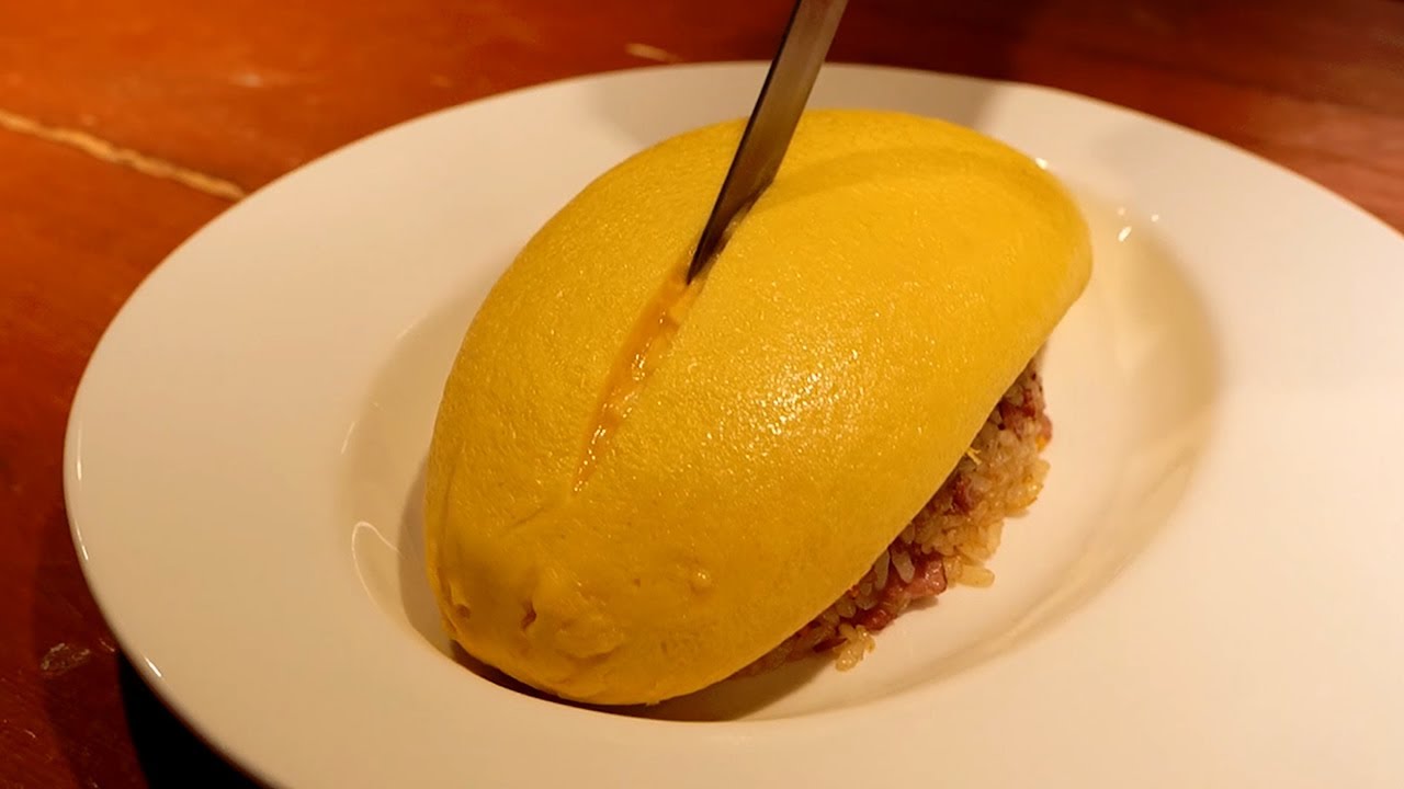Japanese Style Omelet Rice Master / 반숙 오므라이스 / Japanese Restaurant in ...