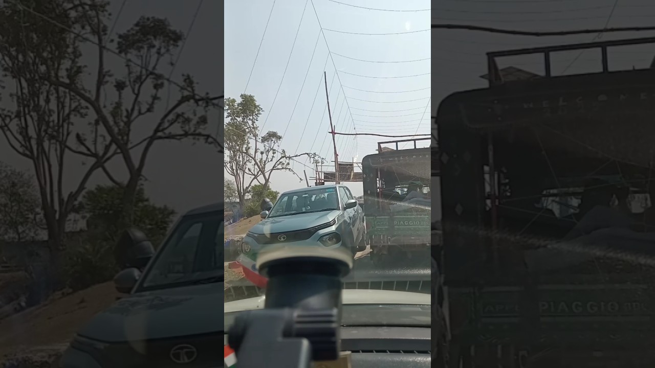 Road me sadi ho Raha Tha Driving life style #drivering #drivering # ...