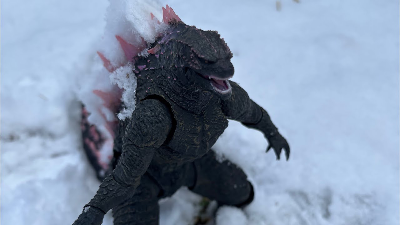 Godzilla In ice stop motion test - YouTube