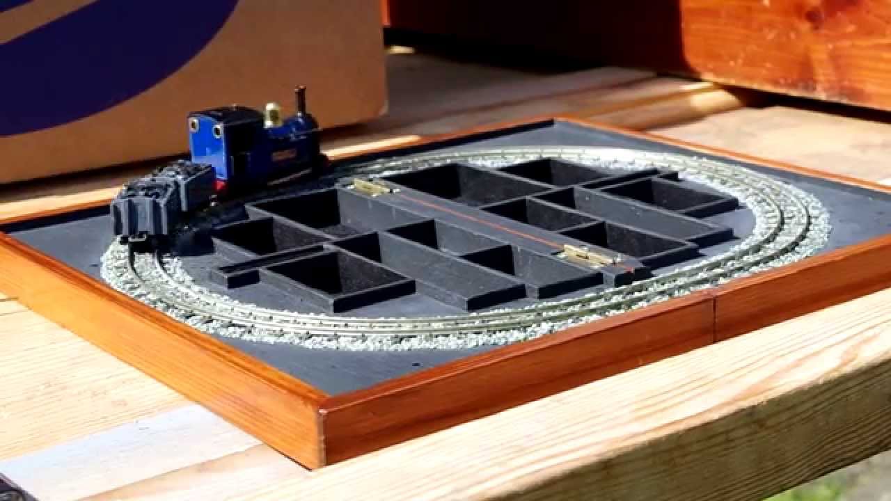 Small scale model live steam locomotive - YouTube