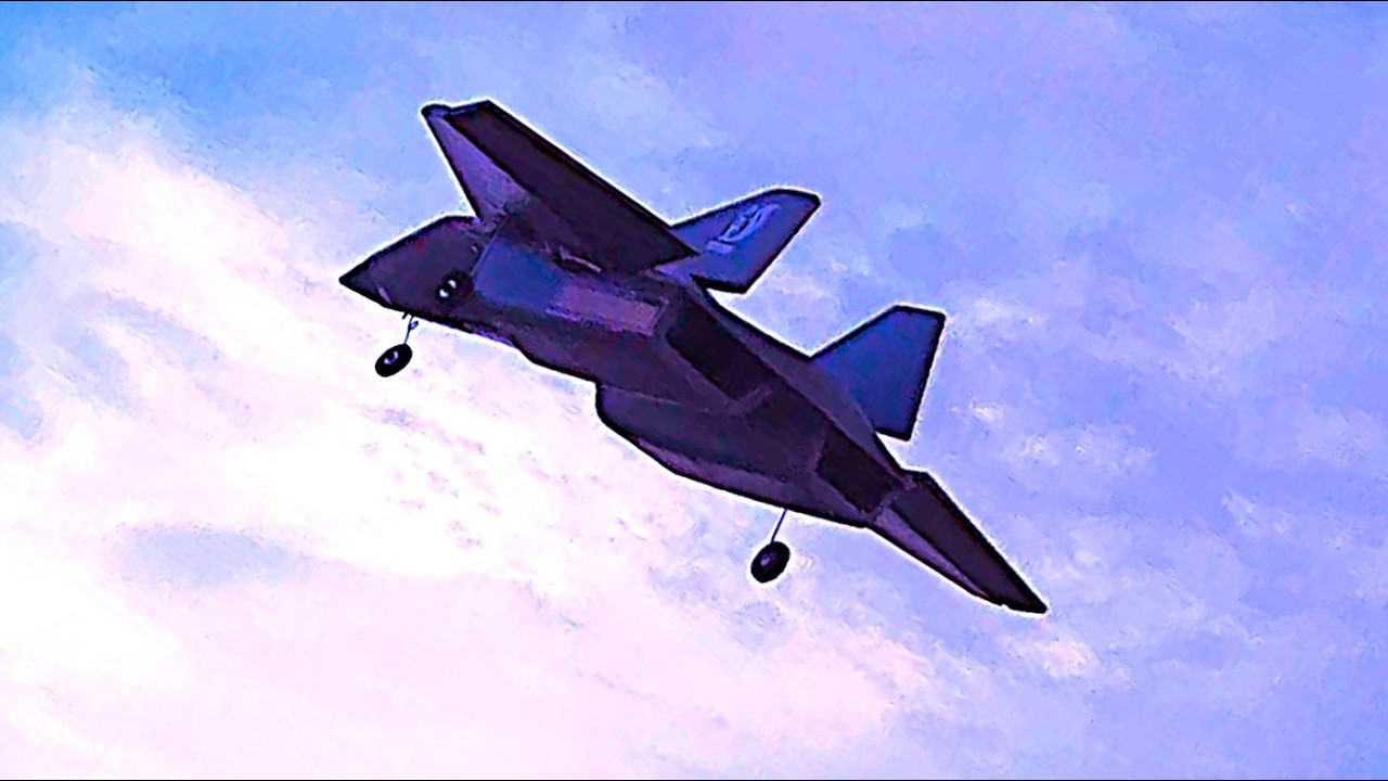 Dual EDF RC Jet DarkStar FX9672 Did a Strange Twist at the End. I Keep ...