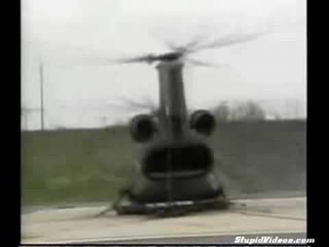 Helicopter tears itself apart - YouTube