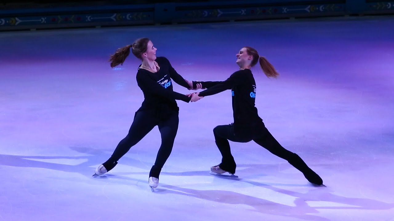 Behind-the-scenes look as Disney On Ice performers prepare for 'Frozen ...