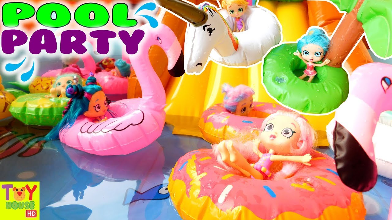 Shoppies Giant POOL Party with Slide! 🏊☀️💦 - YouTube