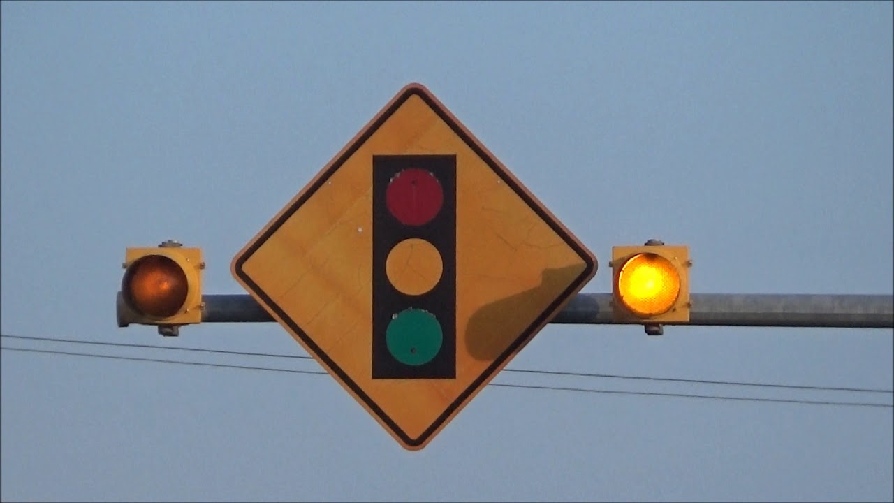 Malfunctioning Siemens Beacons - YouTube