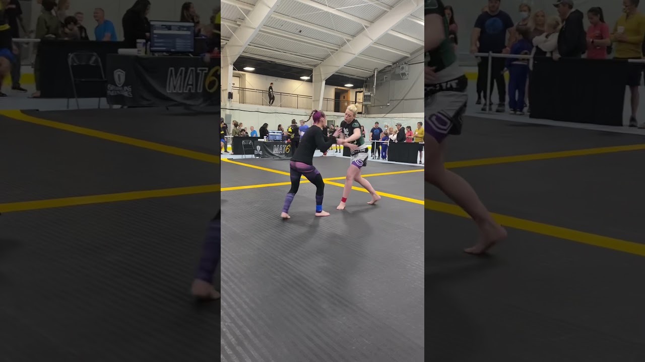 Barb Ciesnolevicz (Cies MMA) vs Becky Corkill (Vidal BJJ), Dead Orchard ...