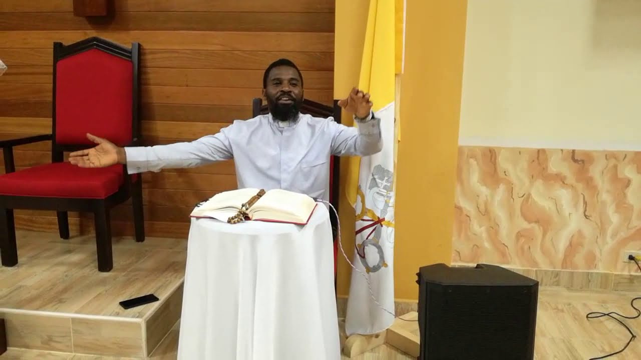 Padre Brunel Dragon - YouTube