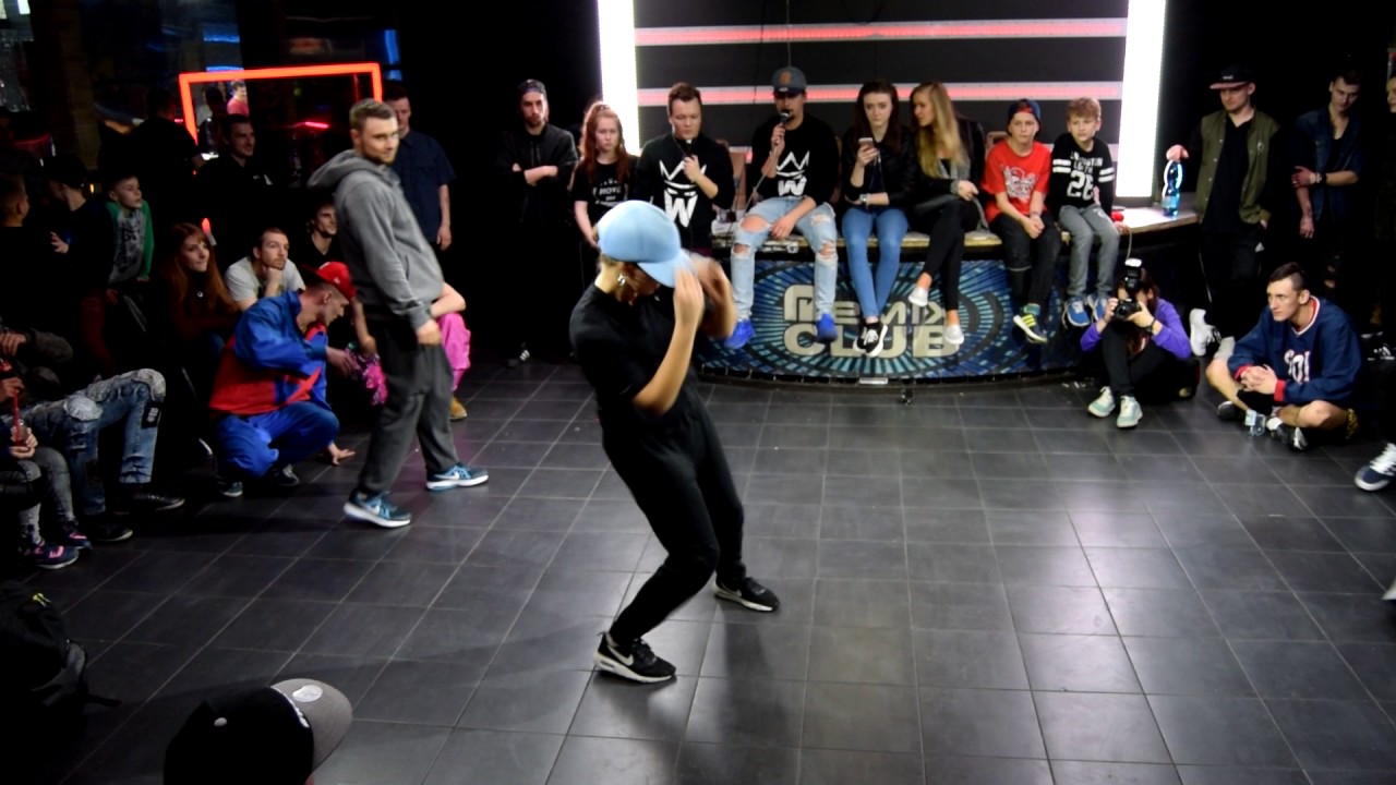 RiNG street dance battle//Bboying Adults//battle 3 - YouTube