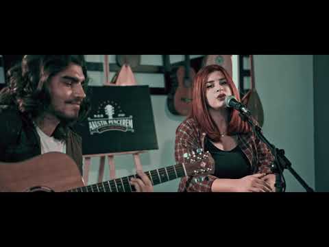 Çağla Senay TOKGÖZ - VURSALAR ÖLEMEM ( Akustik )