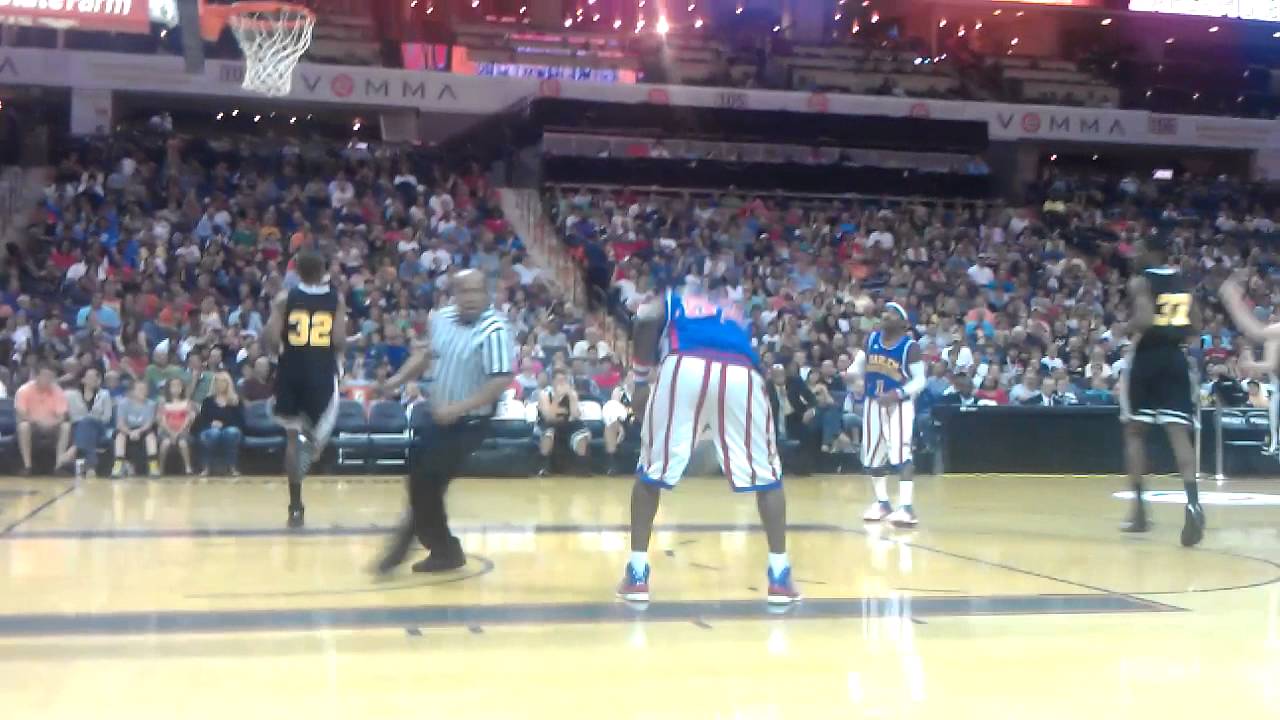 Harlem globetrotters charlotte nc - YouTube