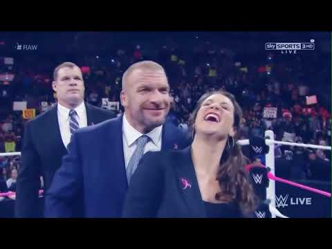 WWE Stephanie Mcmahon and Triple H Top 10 kiss 1080p