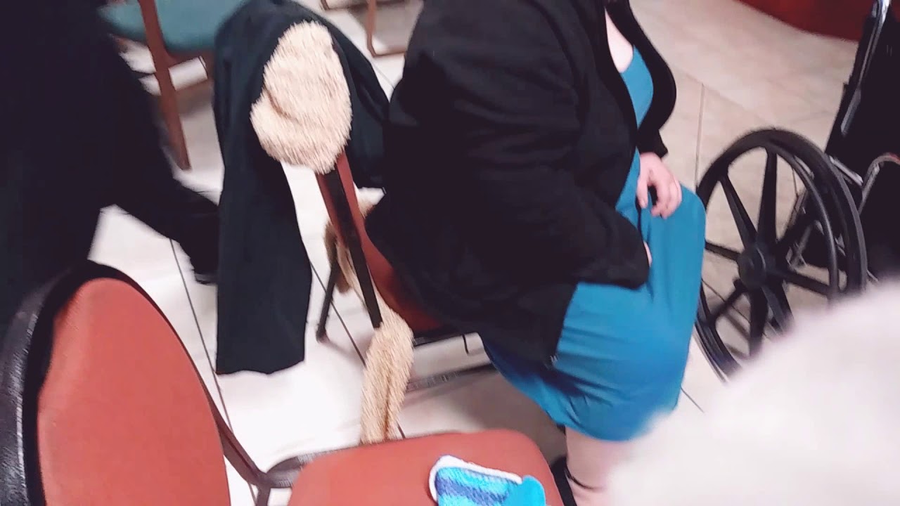 Washing a Homeless Mans Feet - YouTube