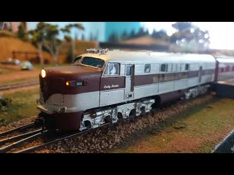SAR 900 class 'The Overland' HO scale model - YouTube