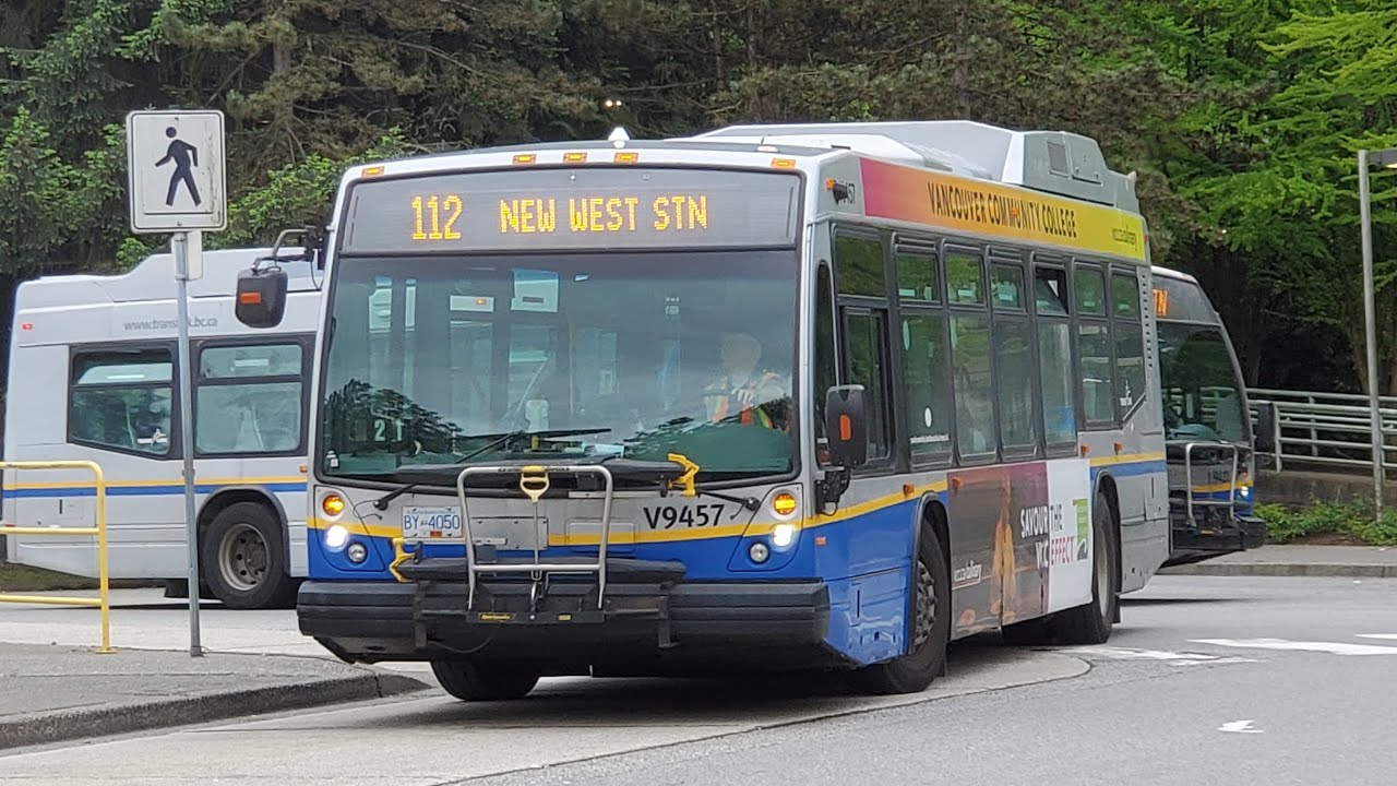 TransLink - 2009 Novabus LFS HEV | H9457 - YouTube