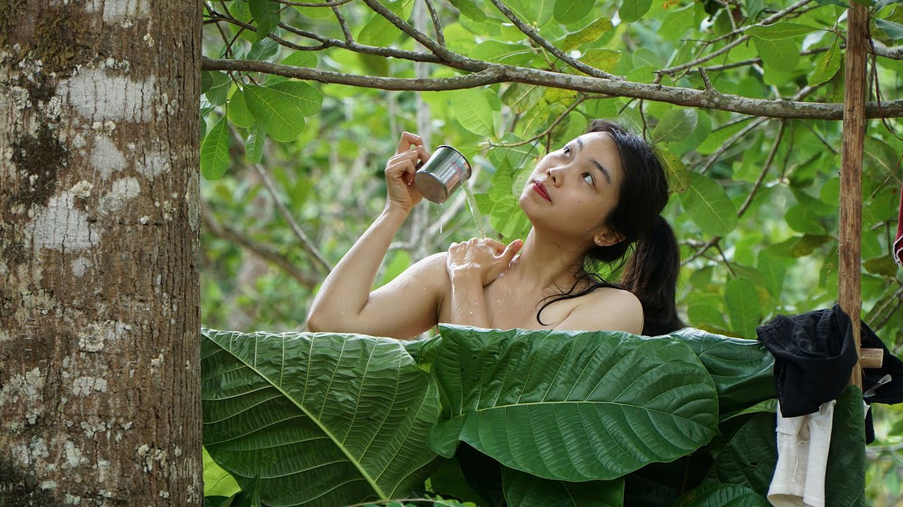 30 DAY SOLO CAMPING IN THE FOREST, SURVIVAL COOKING, RELAXATION, ASMR ...