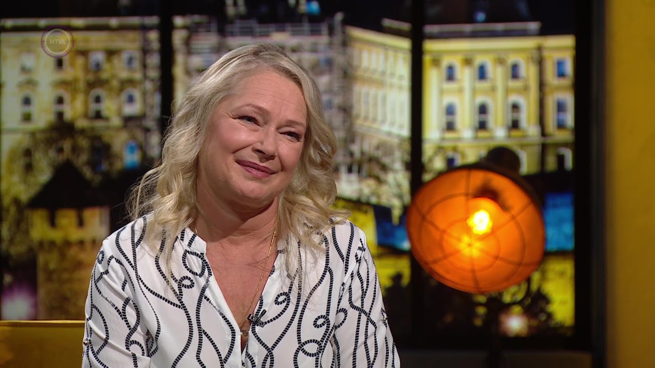 Timkó Eszter – Kontúr, 2024. október 26. - YouTube