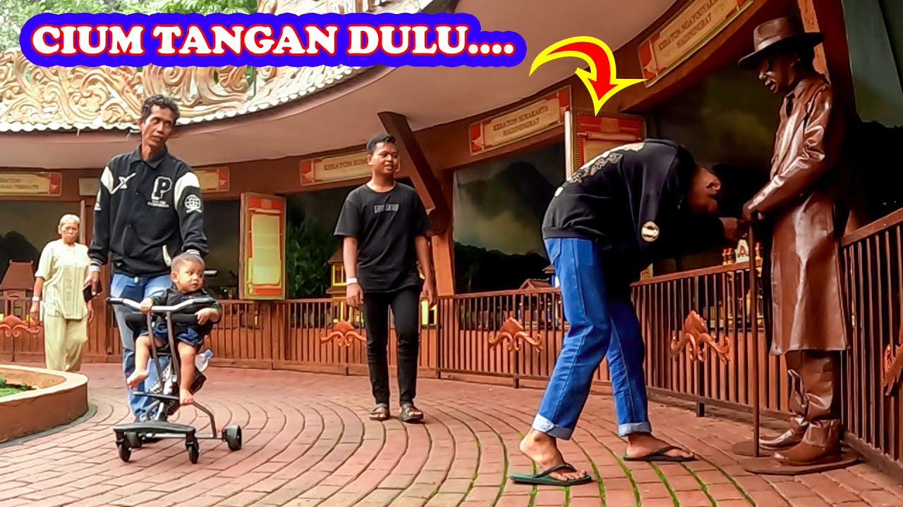 Statue Prank Indonesia Kocak Banget, LIVING STATUE PRANK, HUMAN STATUE ...