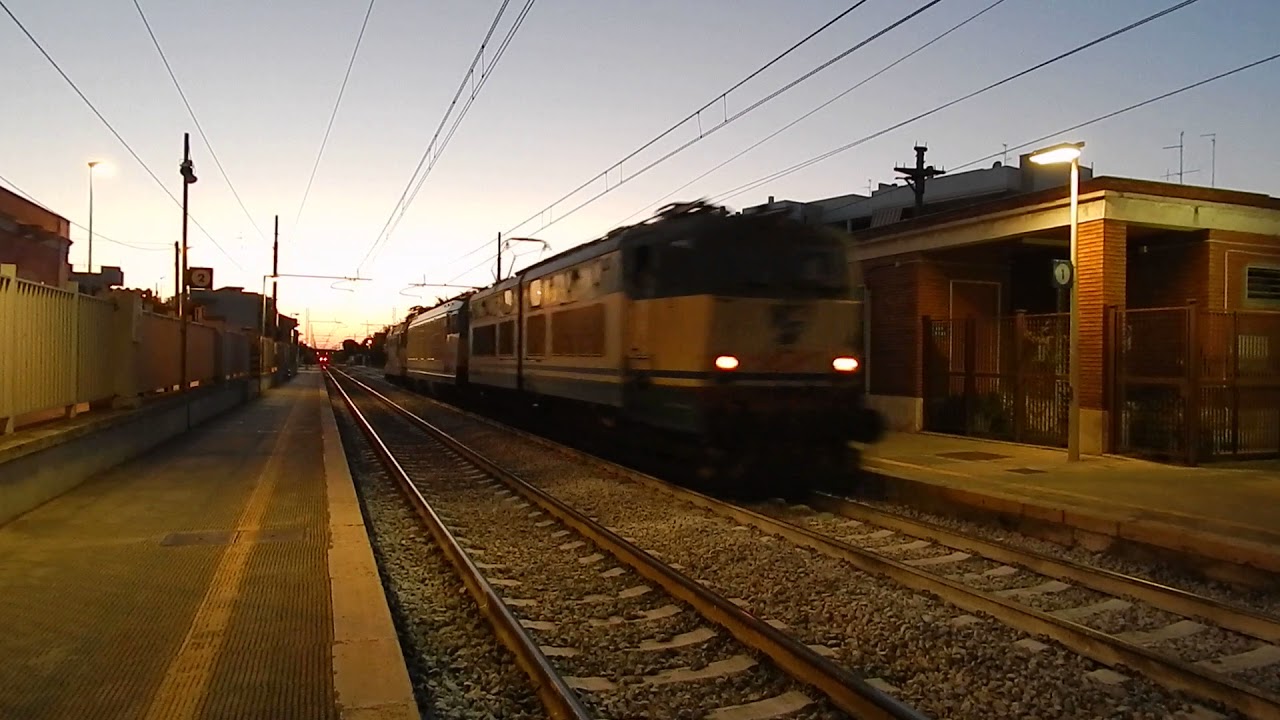 E656 059+E652 166+D345 1091 per LIS Foggia-Bari Lamasinata, in transito a Bari Palese! - YouTube