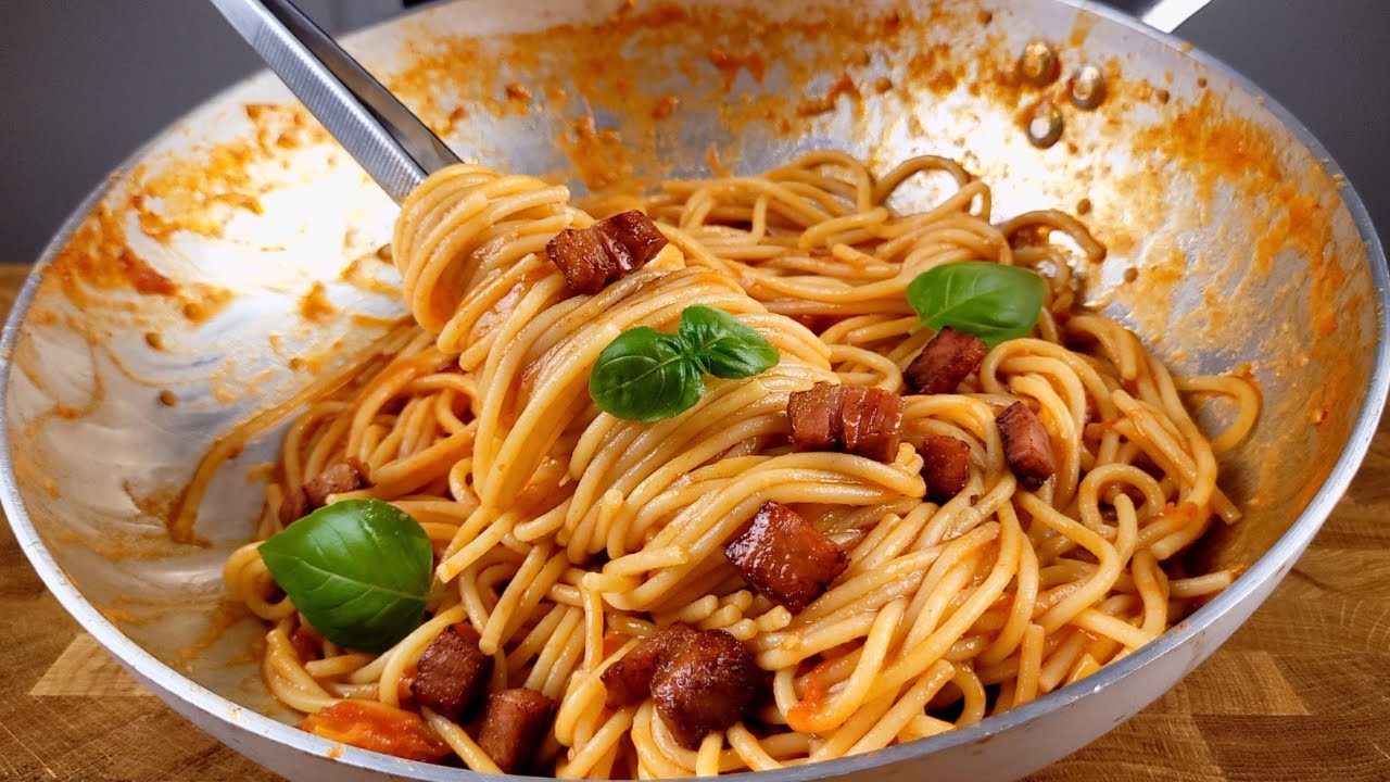 Famous Italian Spaghetti That Drive the World Crazy. Best summer pasta ...