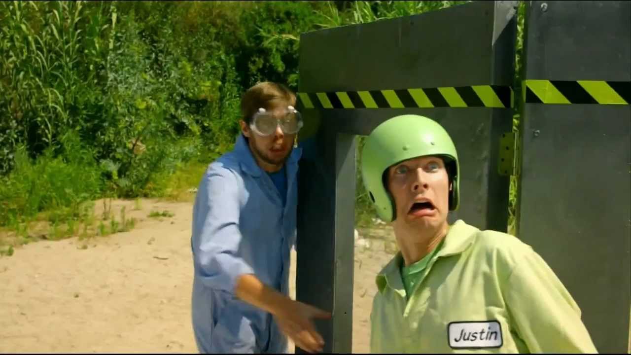 Huboom Action Block Spot - YouTube