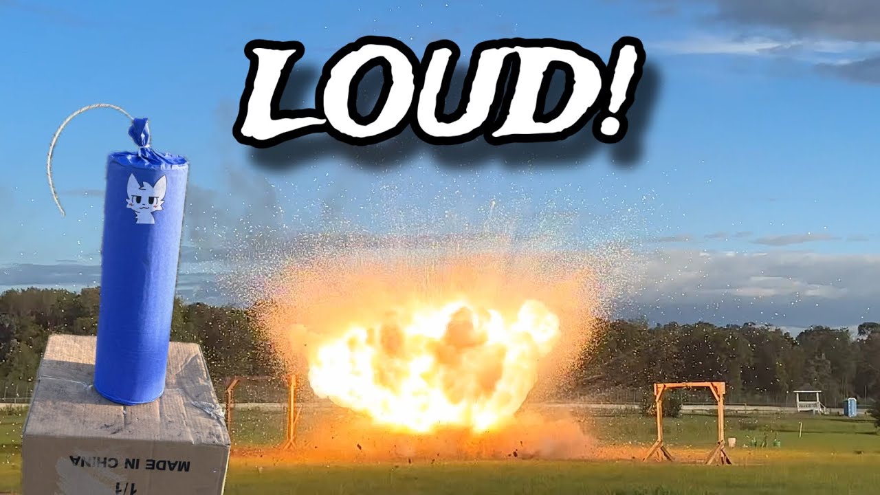 Large Boykisser Ground Salute! (PGI 2024) - YouTube