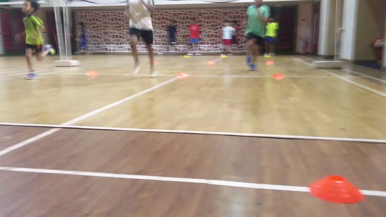 Basic Badminton fitness training. - YouTube