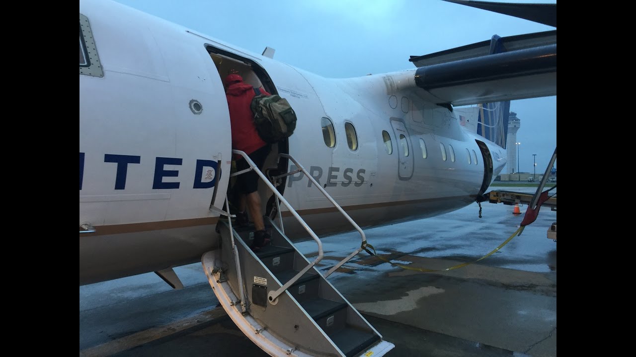 Bombardier Q200 - CommutAir (IAD-EWR) - Taxi, Takeoff and Landing - YouTube