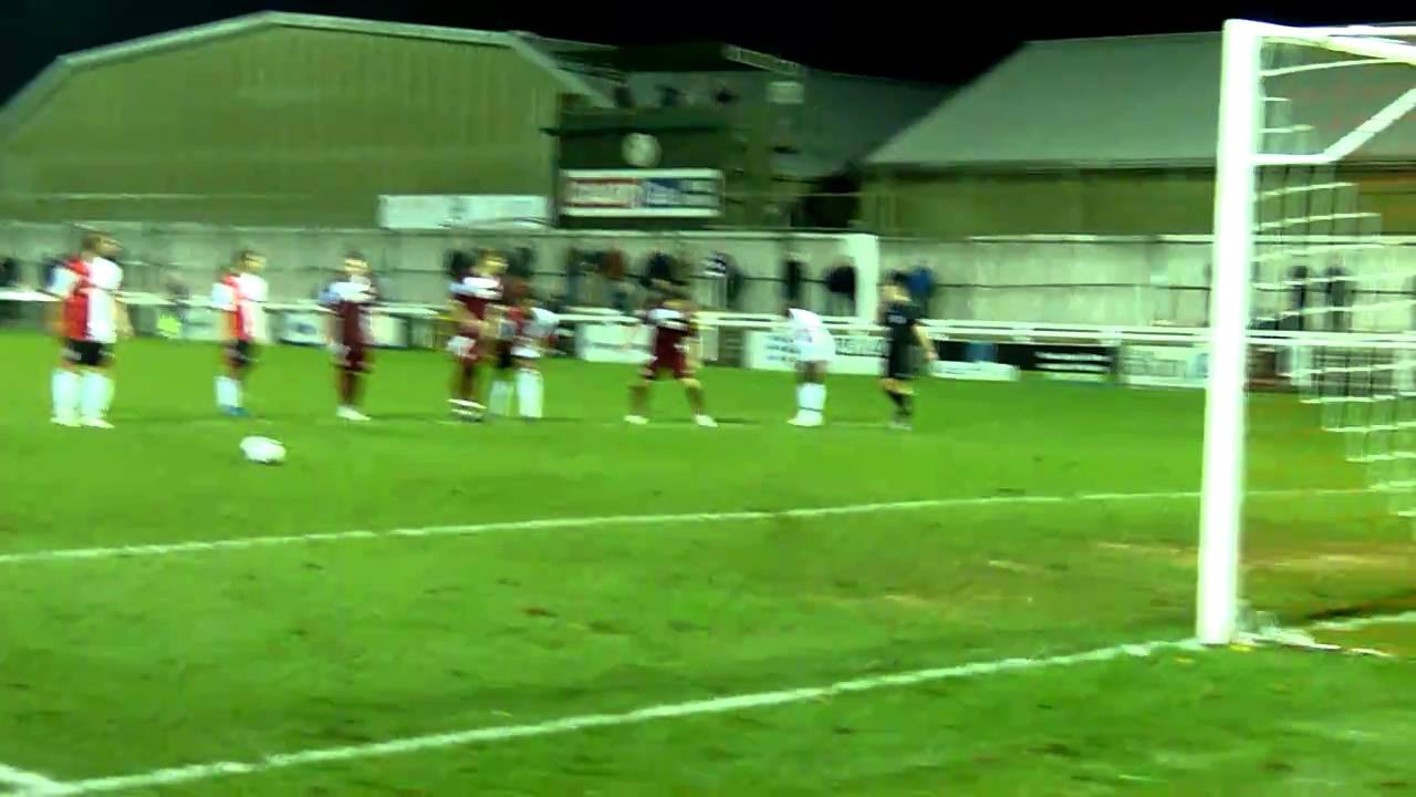 Craig Faulconbridge Penalty vs Chelmsford (13/11/10) - YouTube