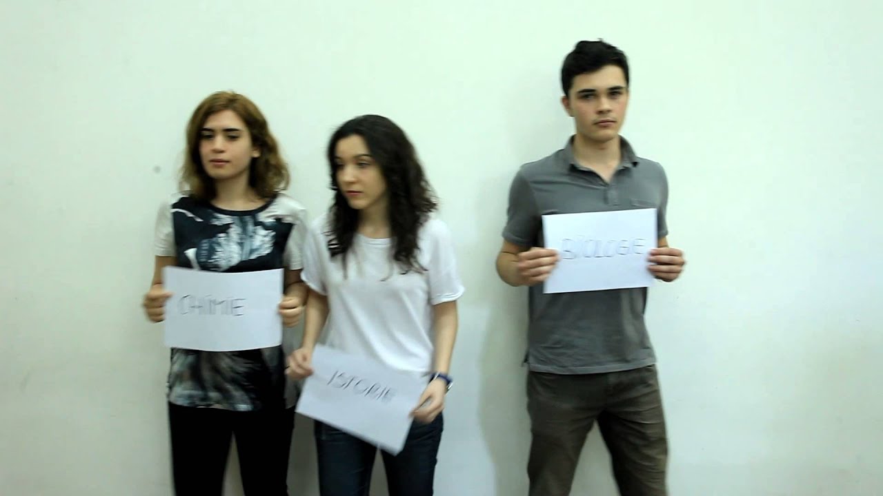 Ultimul Clopotel 12E promotia 2015 CNMV Bucuresti - YouTube