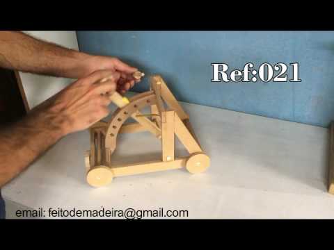 Projeto De Catapulta De Madeira