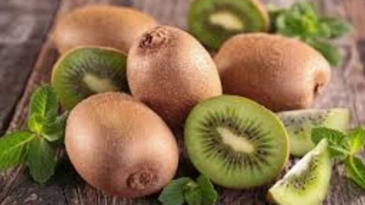 CHINESE GOOSE BERRY - NATIONAL FRUIT OF CHINA - YouTube