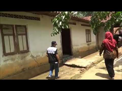 BEJAT !!! GADIS 18 TAHUN DIPERKOSA BAPAK KAKAK DAN ADIKNYA