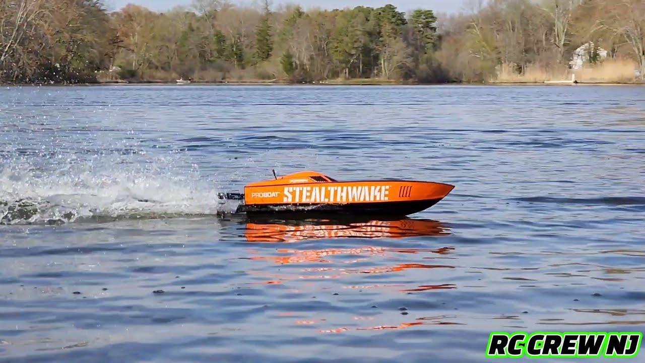 Pro Boat Stealthwake Maiden Voyage - YouTube