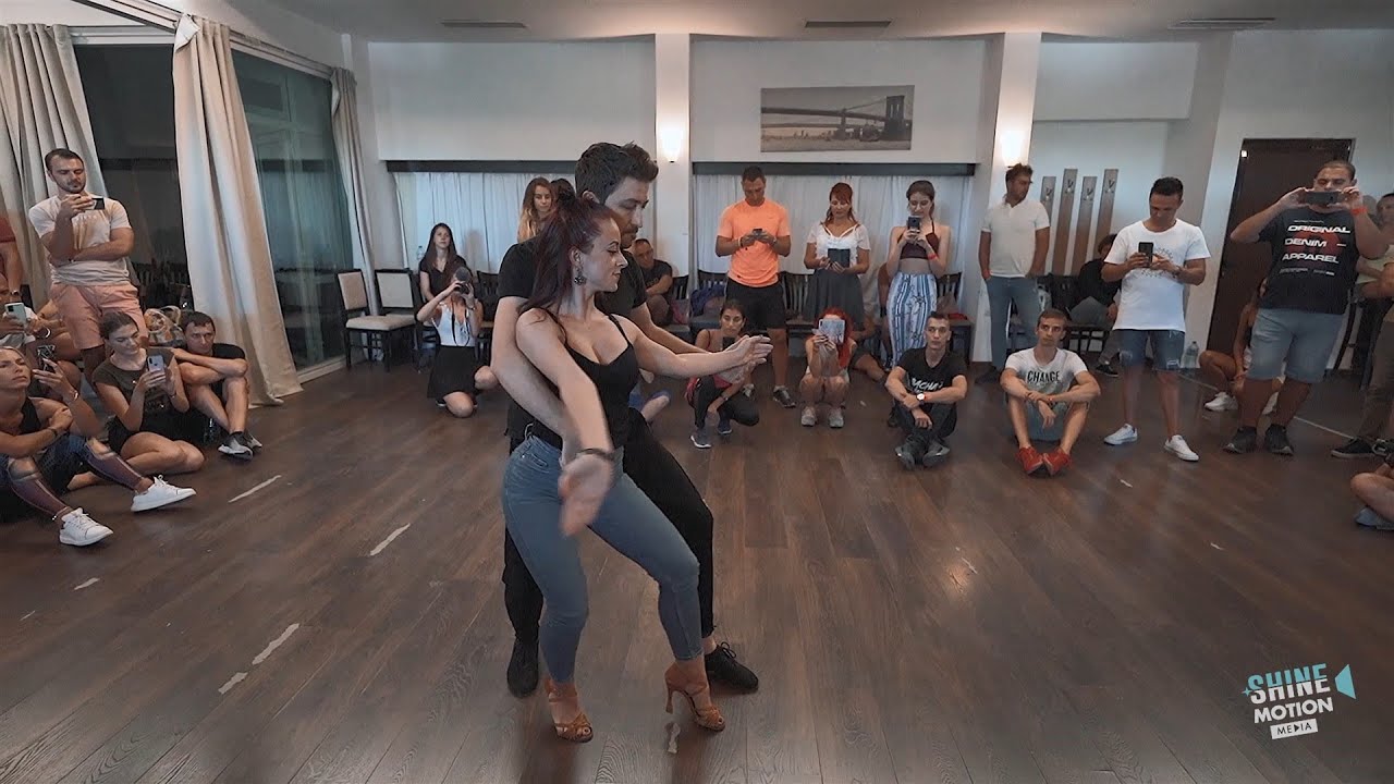 Ady & Allisor Bachata Sensual Workshop - YouTube