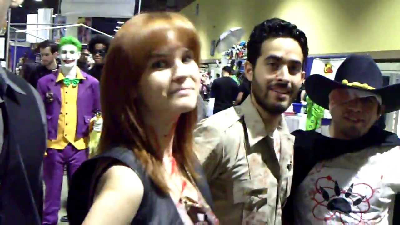 COMIC CON BLOOPERS =) - YouTube